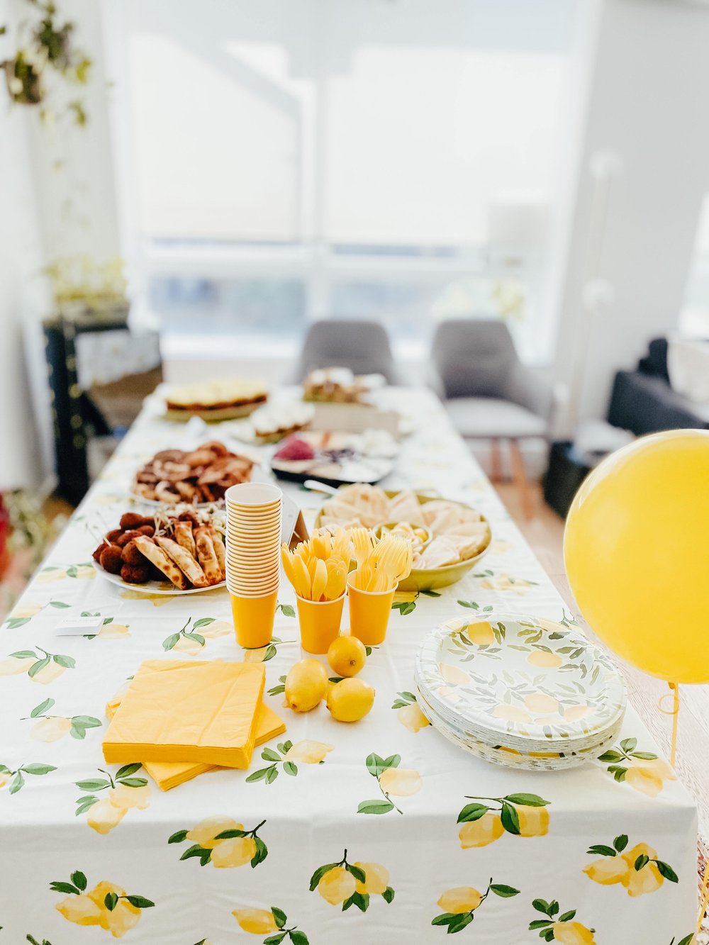 A Citrus Celebration: How to Include a Lemon Theme in Your Events